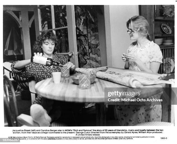 Candice Bergen 1981 Photos and Premium High Res Pictures - Getty Images Candice Bergen 1981 Photos and Premium High Res Pictures - Getty Images