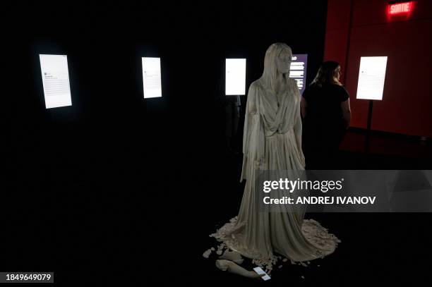 Artificial Intelligence Woman Photos and Premium High Res Pictures ... Artificial Intelligence Woman Photos and Premium High Res Pictures ...