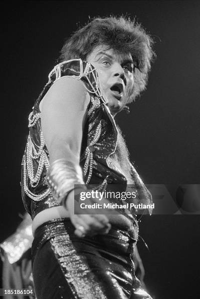 English Glam Rock Singer Gary Glitter Performing At The Rainbow News