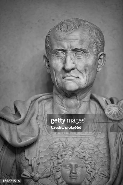 Julius Caesar Statue Fotografías E Imágenes De Stock Getty Images