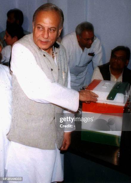 21 Jitendra Prasad Stock Photos, High-Res Pictures, and Images - Getty ... 21 Jitendra Prasad Stock Photos, High-Res Pictures, and Images - Getty ...