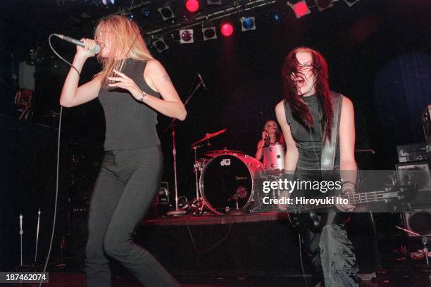 Drain Sth Photos And Premium High Res Pictures Getty Images