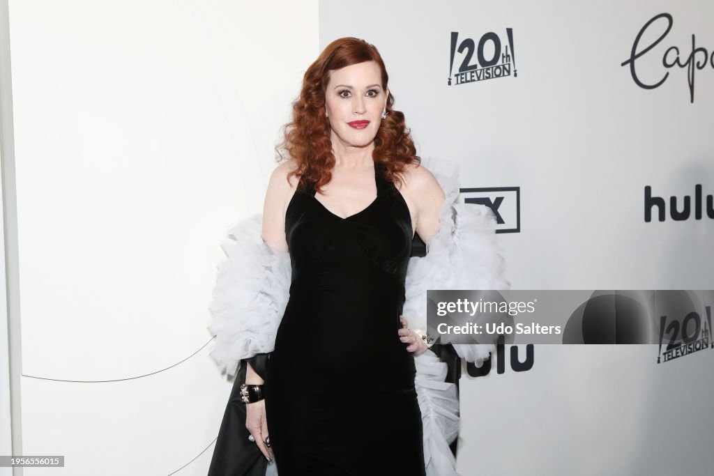 Molly Ringwald During Fxs Feud Capote Vs Swans Nyc Premiere At