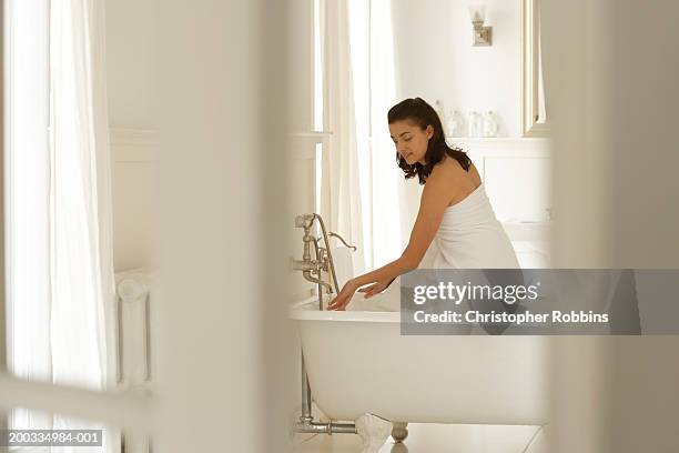 Sitting Bathtub Photos And Premium High Res Pictures Getty Images