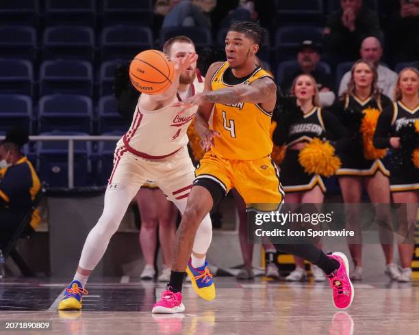 Towson Tigers Photos And Premium High Res Pictures Getty Images