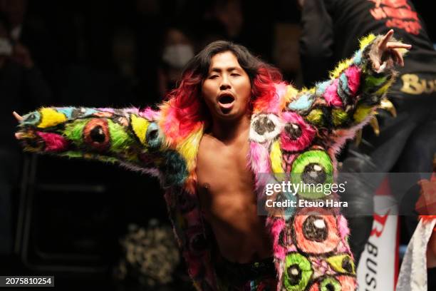 450 Hiromu Takahashi Stock Photos, High-Res Pictures, and Images ... 450 Hiromu Takahashi Stock Photos, High-Res Pictures, and Images ...