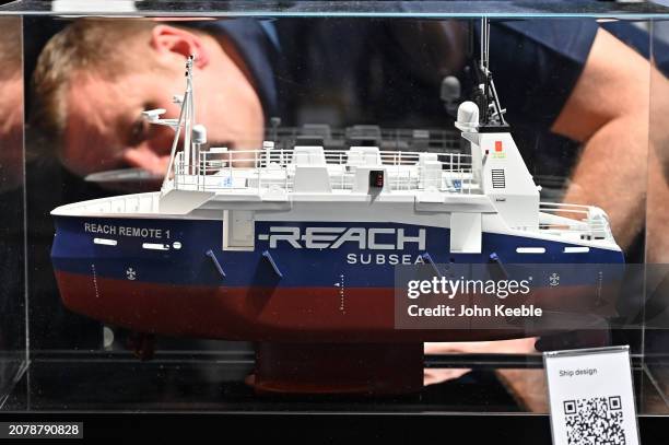 Seabed Mapping Photos and Premium High Res Pictures - Getty Images Seabed Mapping Photos and Premium High Res Pictures - Getty Images