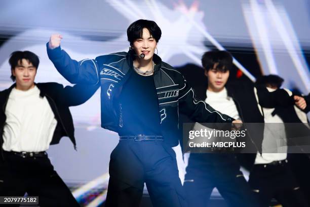 52 Kim Jong Hyeon Photos And High Res Pictures Getty Images