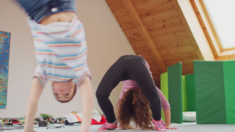 112 Girl Doing Backbend Stock Videos Footage And 4k Video Clips Getty