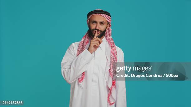 Red And White Keffiyeh Photos And Premium High Res Pictures Getty Images