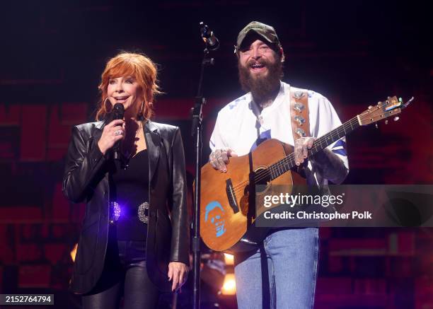 2,614 Reba Mcentire Acm Awards Photos & High Res Pictures - Getty Images 2,614 Reba Mcentire Acm Awards Photos & High Res Pictures - Getty Images