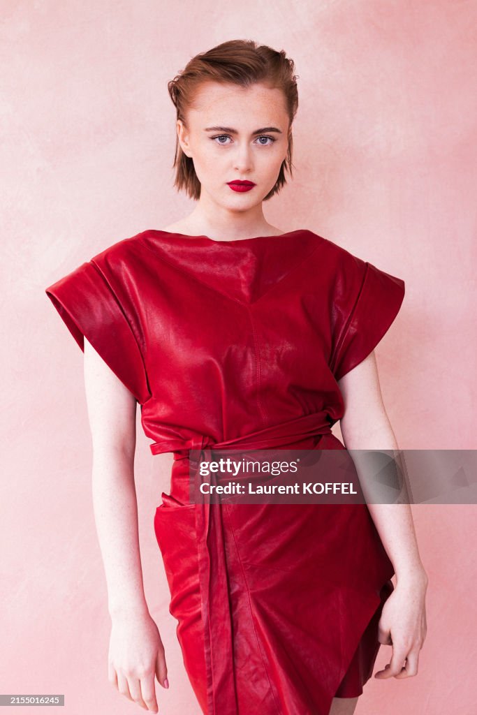 Portrait De Lactrice Elin Hall Le 16 Mai 2024 à Cannes Photo D