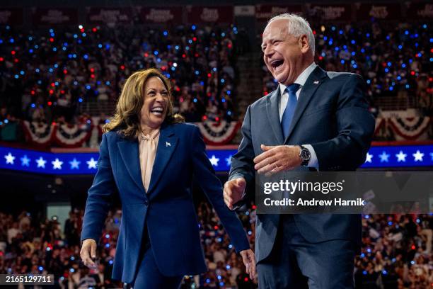 6,539 Kamala Harris Tim Walz Photos & High Res Pictures - Getty Images 6,539 Kamala Harris Tim Walz Photos & High Res Pictures - Getty Images