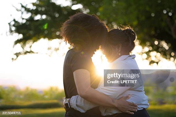 Real-Life Dating Success Stories: Lessons Learned from Couples in the USA