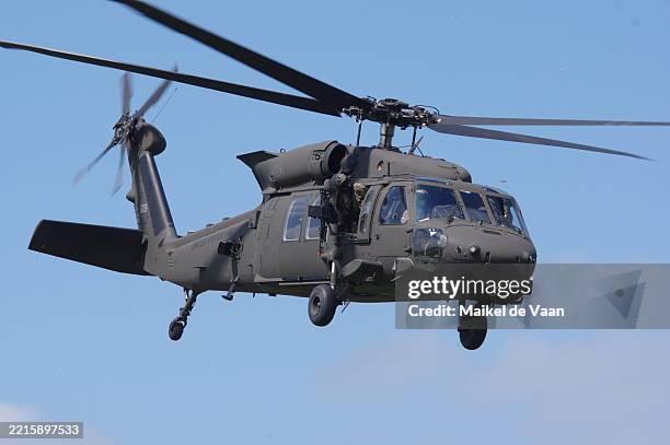 U.S. Army receives Black Hawk variant equipped with autonomy system for ...