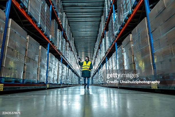 Americold and Lineage downgraded to Neutral at Baird (COLD:NYSE ...