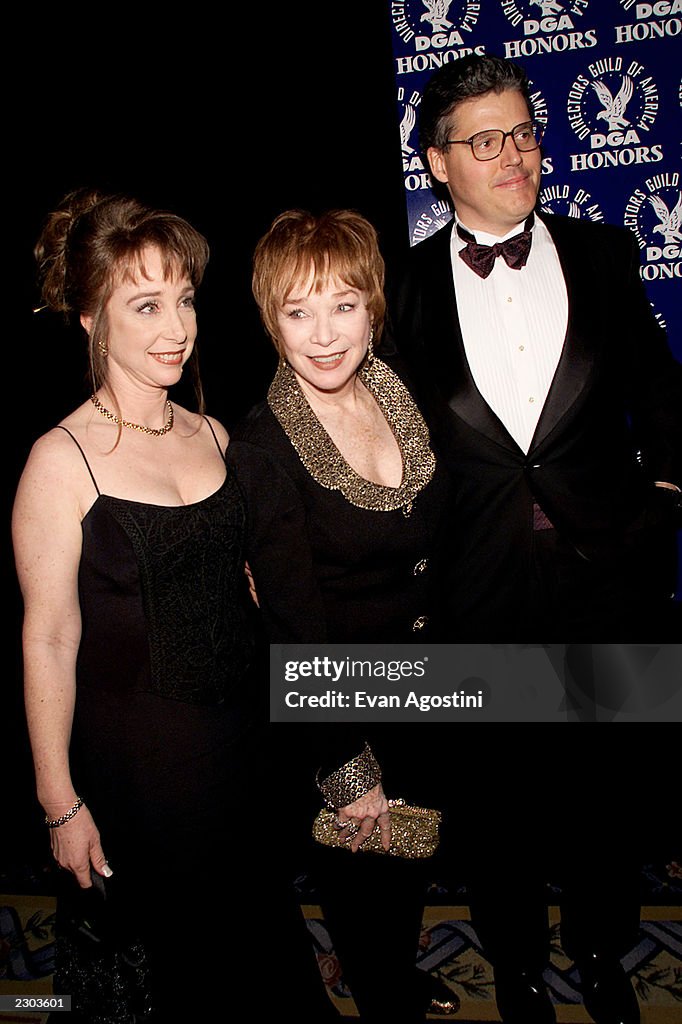 Actress Shirley Maclaine With Her Daughter Sachi Parker And Son In Law