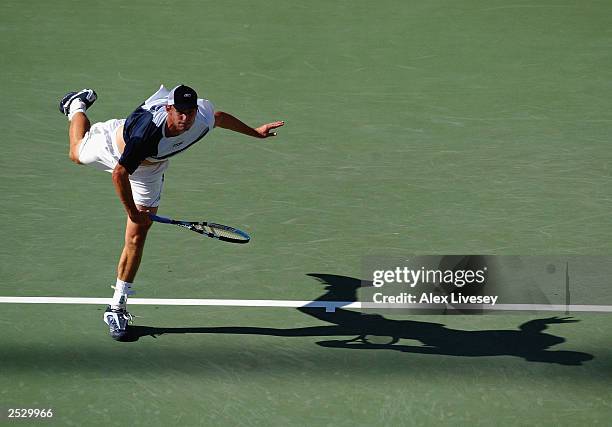 Andy Roddick Serve Photos And Premium High Res Pictures Getty Images
