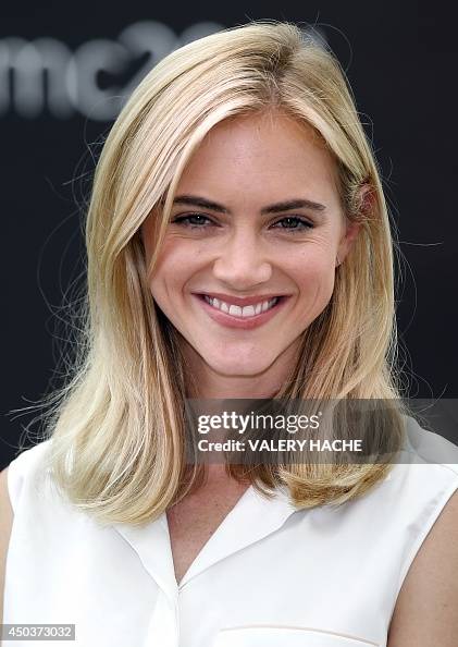 Us Actress Emily Wickersham Poses During A Photocall For The Tv Show