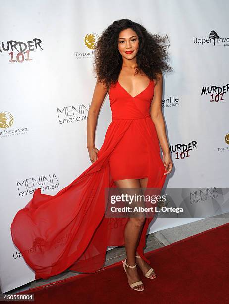 Alysse Reynolds Photos And Premium High Res Pictures Getty Images