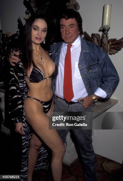 Leslie Glass Photos And Premium High Res Pictures Getty Images