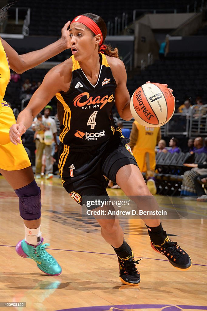 Skylar Diggins Of The Tulsa Shock Handles The Basketball During A