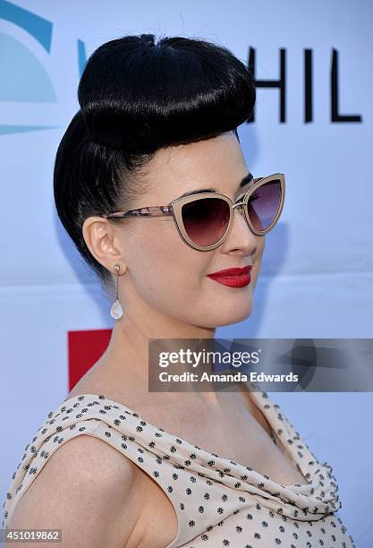 Burlesque Hall Of Fame Photos And Premium High Res Pictures Getty Images