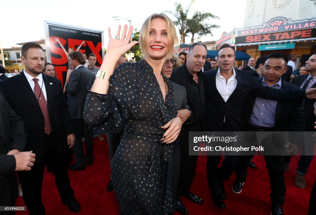 Actress Cameron Diaz Attends The Premiere Of Columbia Pictures Sex