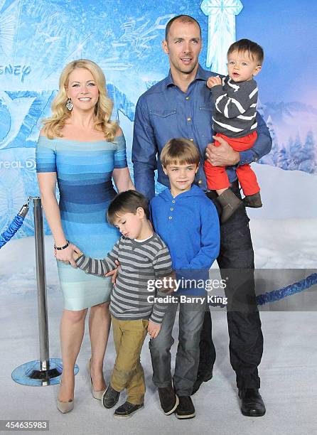 Melissa Joan Hart And Mark Wilkerson Photos And Premium High Res Pictures Getty Images