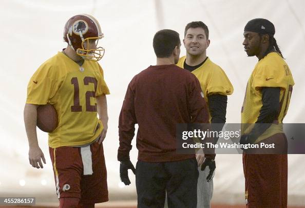 Washington Redskins quarterbacks coach Matt LaFleur talks with his ... Washington Redskins quarterbacks coach Matt LaFleur talks with his ...