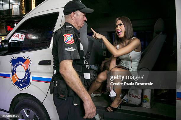 Pattaya Police Station Photos Et Images De Collection Getty Images