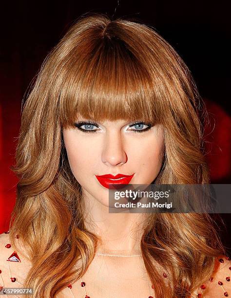 154 Taylor Swift Unveils Wax Figure At Madame Tussauds Photos & High ... 154 Taylor Swift Unveils Wax Figure At Madame Tussauds Photos & High ...