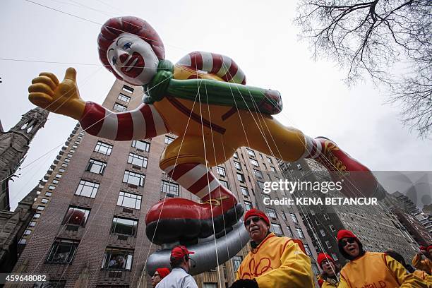 Ronald Mcdonald Balloon Photos And Premium High Res Pictures Getty Images