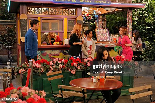Jessie A Close Shave Jessies Stepsister Darla Comes To Visit News Photo Getty Images