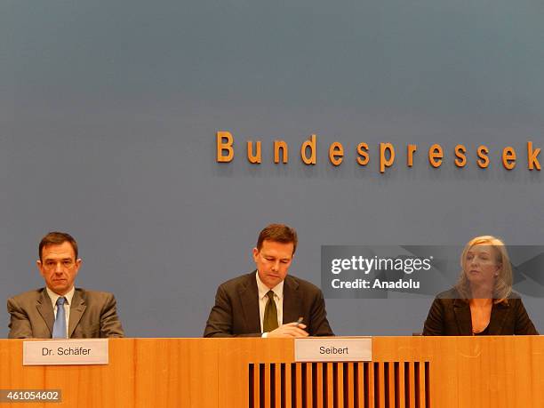110 Spokesman For The German Foreign Ministry Stock Photos, High-Res ... 110 Spokesman For The German Foreign Ministry Stock Photos, High-Res ...