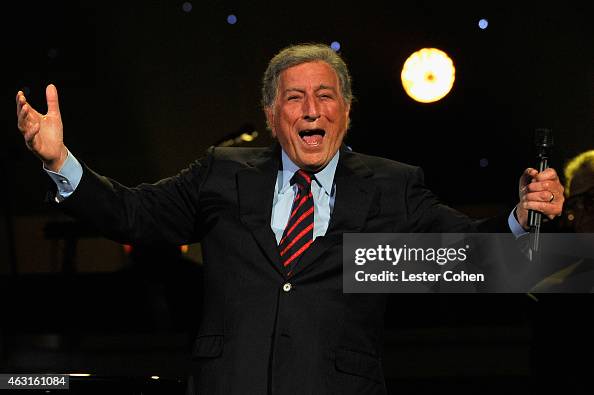 Recording Artist Tony Bennett Performs Onstage During Stevie Wonder