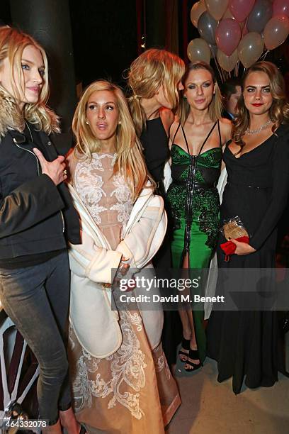 183 Taylor Swift Ellie Goulding Photos & High Res Pictures - Getty Images 183 Taylor Swift Ellie Goulding Photos & High Res Pictures - Getty Images