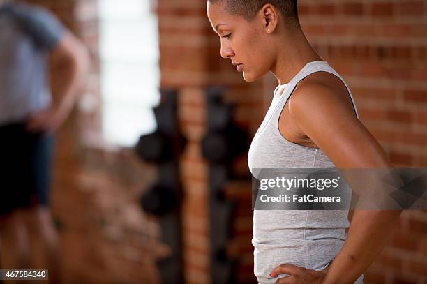 Woman Buzz Cut Profile Fotografías E Imágenes De Stock Getty Images