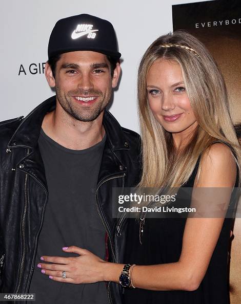Singer Justin Gaston And Wife Actress Melissa Ordway Attend The Us News Photo Getty Images