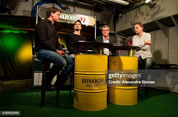 92 Stadionsprecher Norbert Dickel Stock Photos, High-Res Pictures, and ... 92 Stadionsprecher Norbert Dickel Stock Photos, High-Res Pictures, and ...