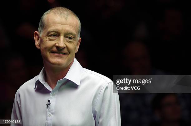 Steve Davis Snooker Photos Photos And Premium High Res Pictures Getty Images