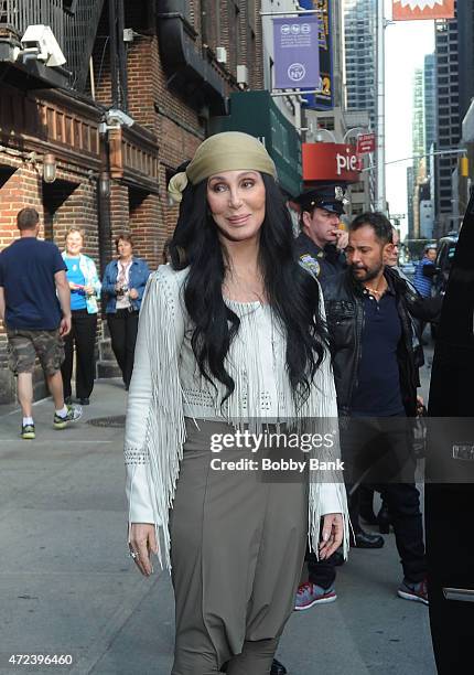 David Letterman Cher Photos And Premium High Res Pictures Getty Images