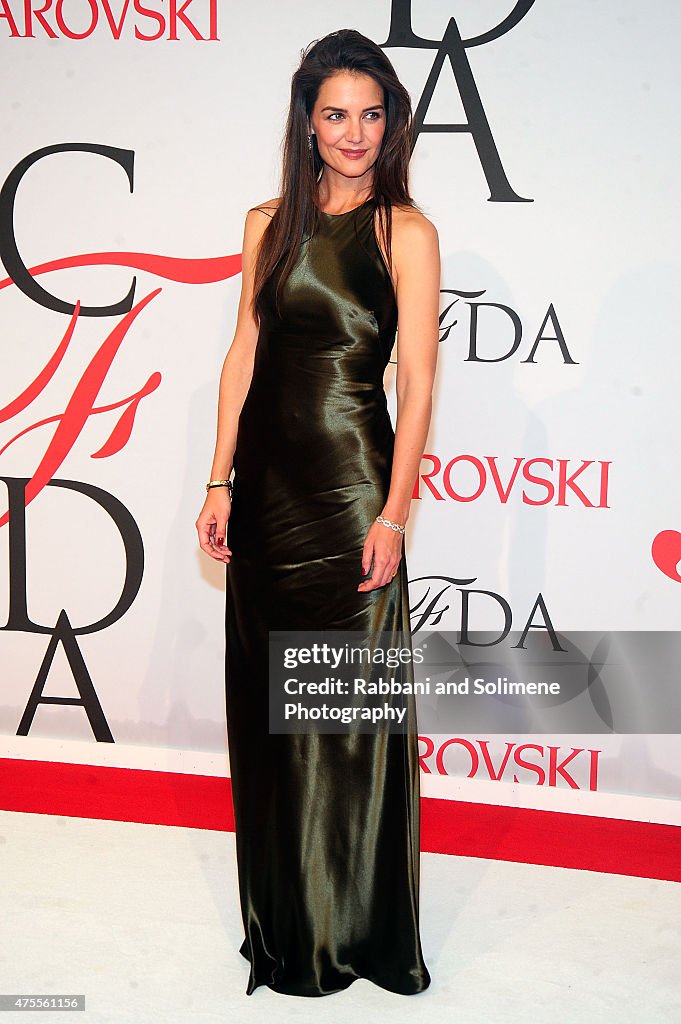 Katie Holmes Attends The 2015 Cfda Fashion Awards At Alice Tully Hall