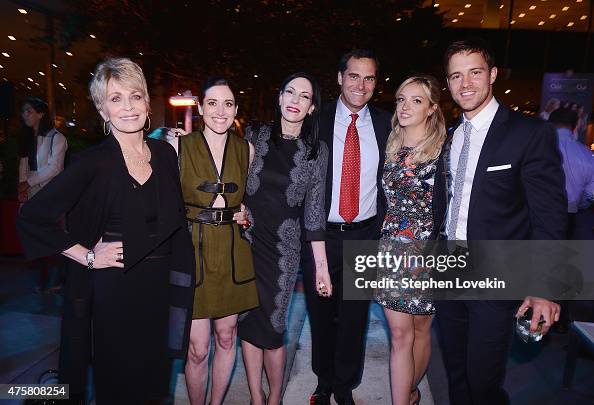 Joanna Cassidy Kk Glick Jill Kargman Andy Buckley Abby Elliott News Photo Getty Images