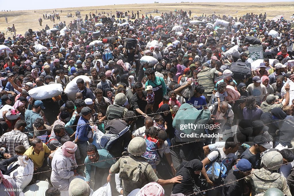 Syrians Fleeing The Clashes In Rasulayn Region Of Syria Cross Into