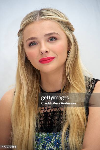 Chloe Grace Moretz On Location Cancun Mexico Photos And Premium High Res Pictures Getty Images