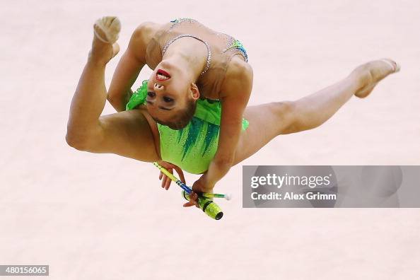 Margarita Mamun Of Russia Performs During The Individual Clubs Final Photo Dactualité