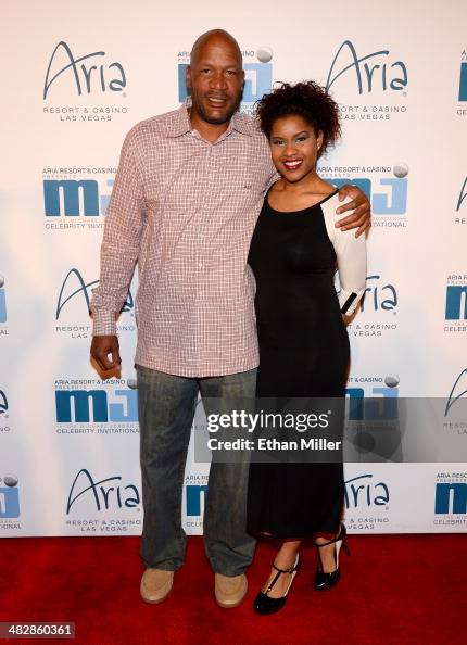 Former Nba Player Ron Harper And Daughter Arrive At The 13th Annual News Photo Getty Images