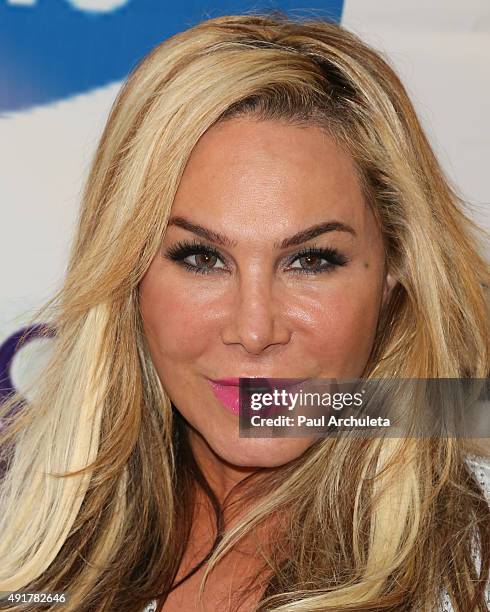 Adrienne Maloof Paul Photos And Premium High Res Pictures Getty Images