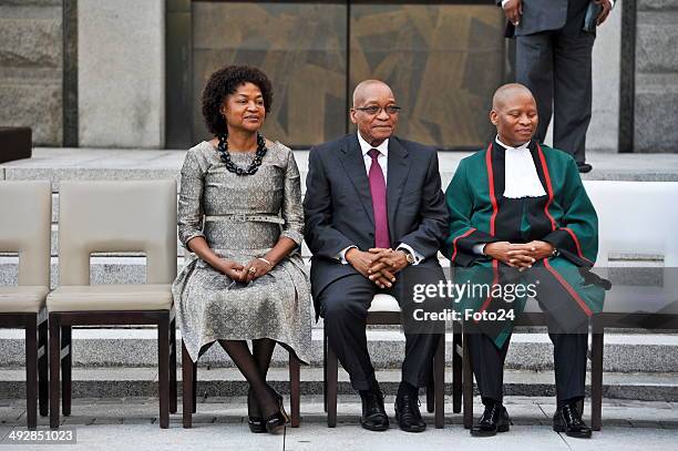 South African Mps Photos and Premium High Res Pictures - Getty Images South African Mps Photos and Premium High Res Pictures - Getty Images